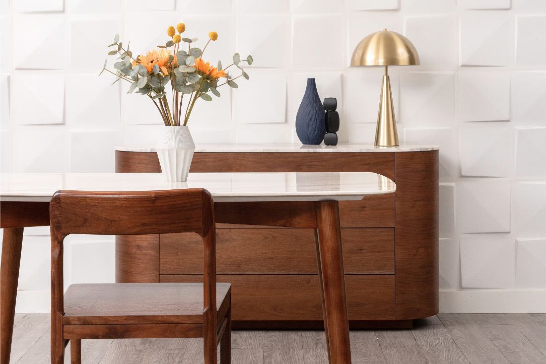 EMOH® | Designer Furniture Store Hong Kong : 北歐風格傢俬、香港實木傢俬 (觀塘店)