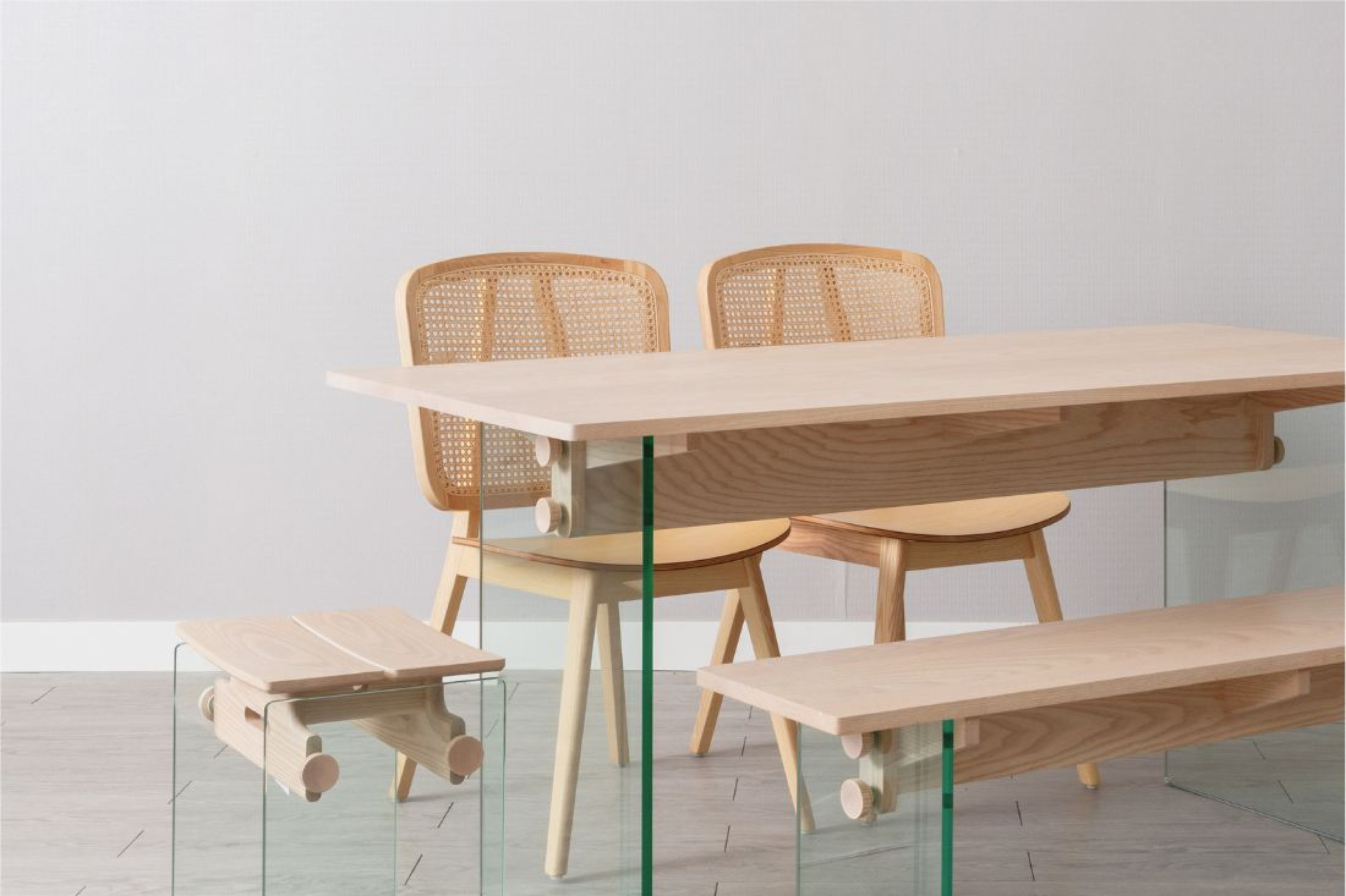 EMOH® | Designer Furniture Store Hong Kong : 北歐風格傢俬、香港實木傢俬 (觀塘店)